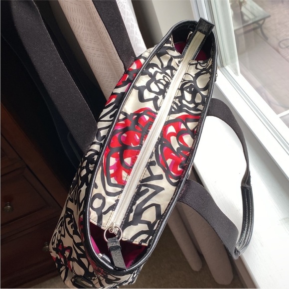 Coach | Bags | Coach Poppy Daisy Floral Graffiti Tote | Poshmark